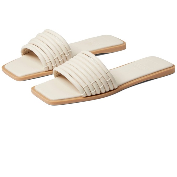 Dolce Vita | Shoes | Dolce Vita Nyx Flat Sandal Nwot | Poshmark